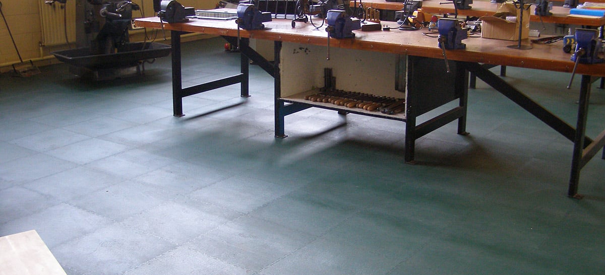 PVC Interlocking Floor Tiles